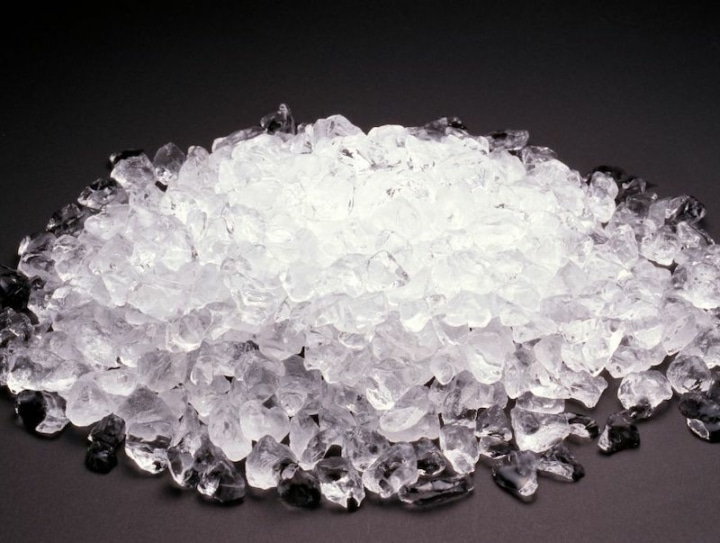 Guide: The Different Types of Ice to Chill your Cocktails | Cocktail ...