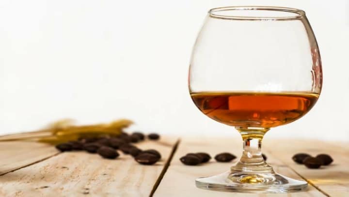 18 Types of Brandy You Have to Try in 2023 | Cocktail Society